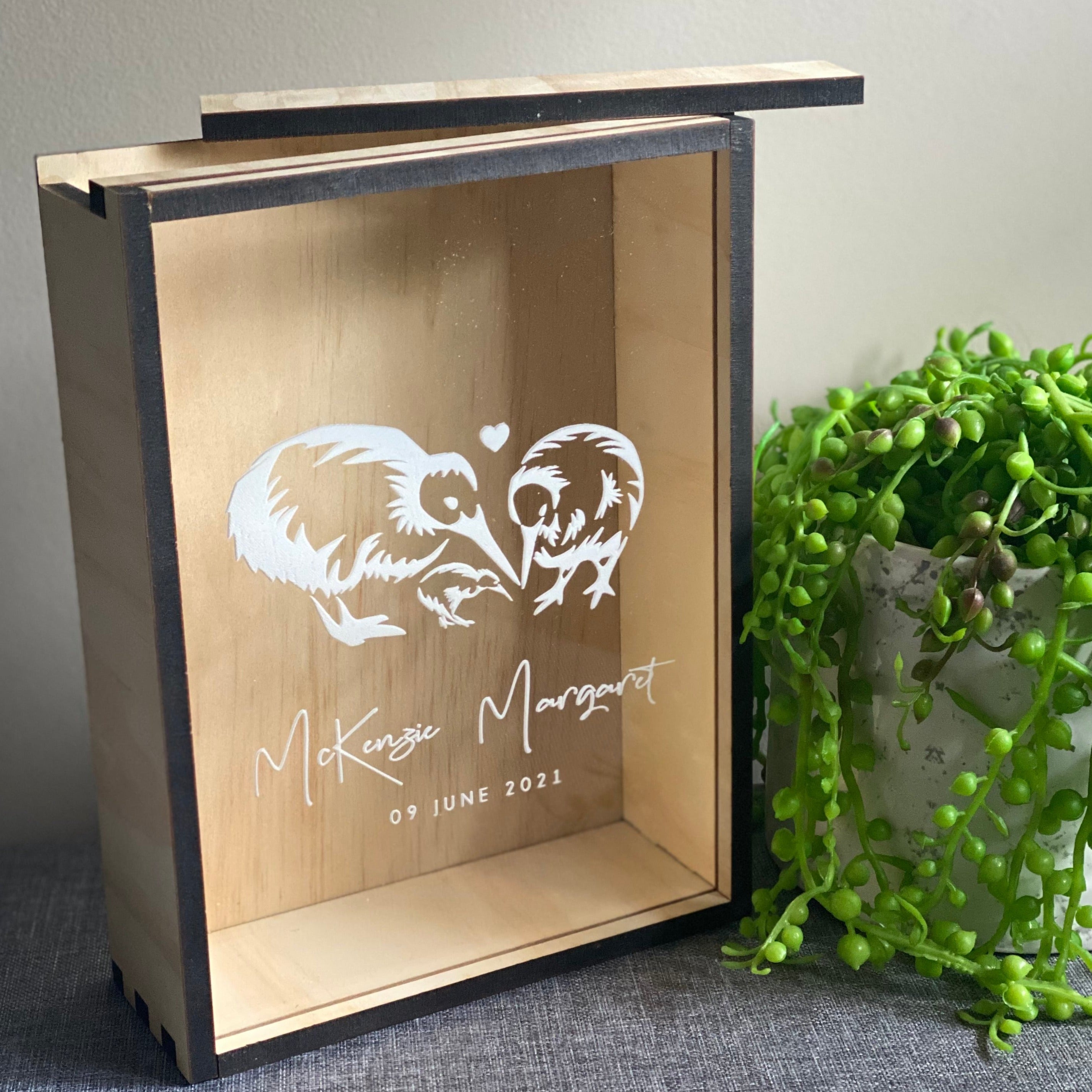 Sand Ceremony Box - Kiwi | Silver Belle Design